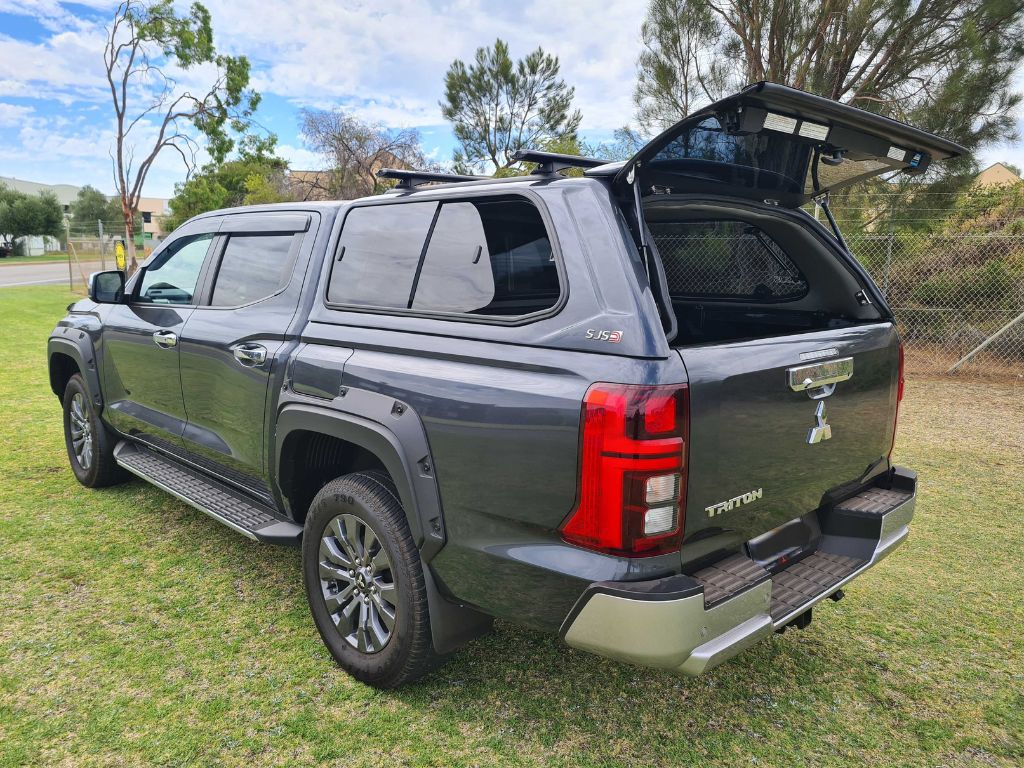 Mitsubishi Triton MV 2024+ – Canopies WA